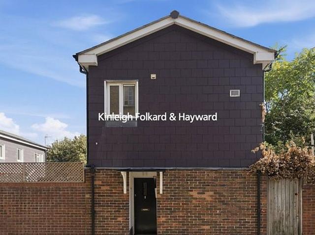 1 bedroom flat in London