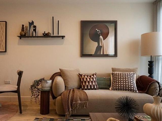 1 bedroom flat in London