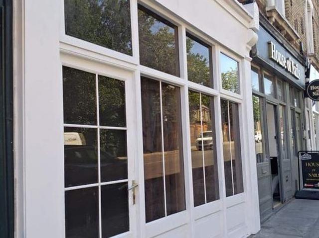 1 bedroom flat in London