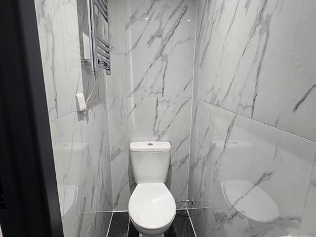 1 bedroom flat in London