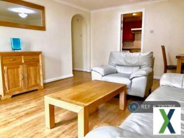 1 bedroom flat in Meridian Place, London, E14 1 bed #2312766