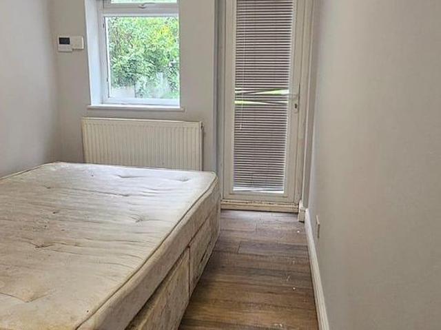 1 bedroom flat in Orpington