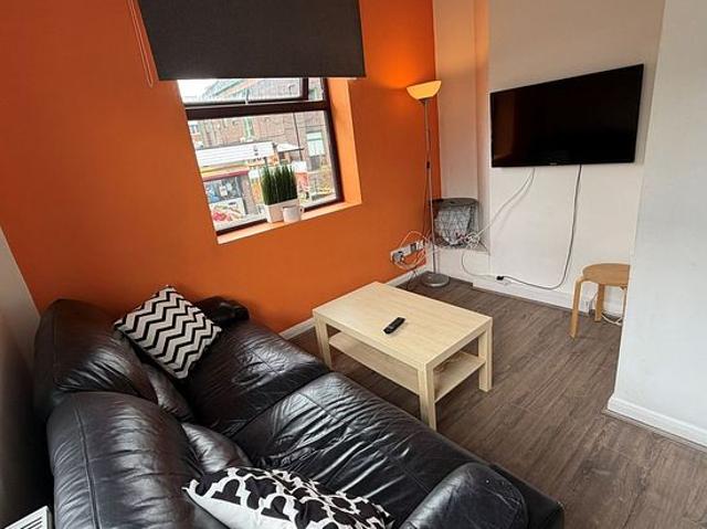 1 bedroom flat in Sheffield