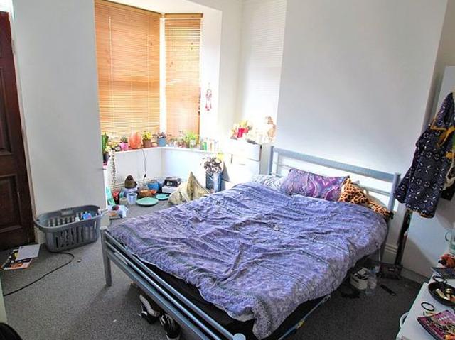 1 bedroom flat in Sheffield