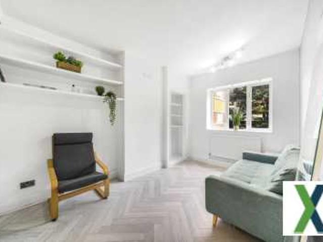 1 bedroom flat in St Stephens Road, Bow, London, E3
