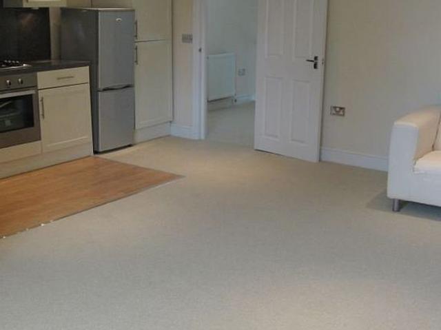 1 bedroom flat in Surbiton