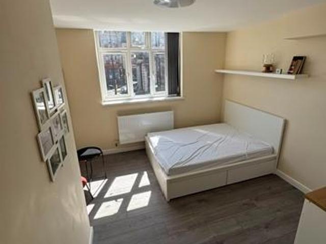 1 bedroom flat share to rent