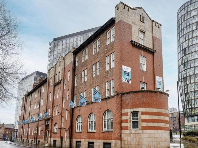 1 bedroom flat share to rent