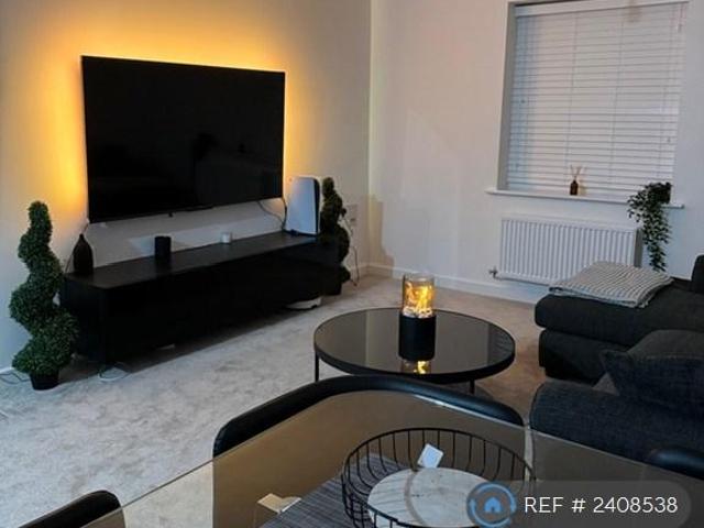 1 bedroom flat share to rent