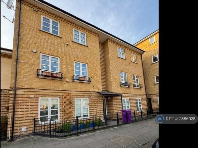 1 bedroom flat share to rent