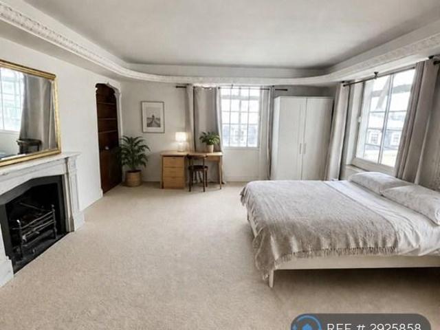 1 bedroom flat share to rent