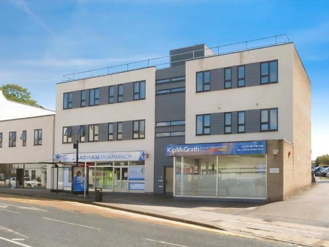 1 bedroom flat share to rent