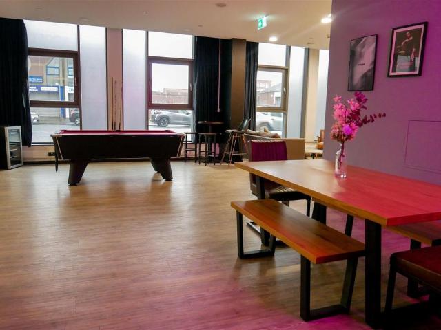 1 bedroom flat share to rent