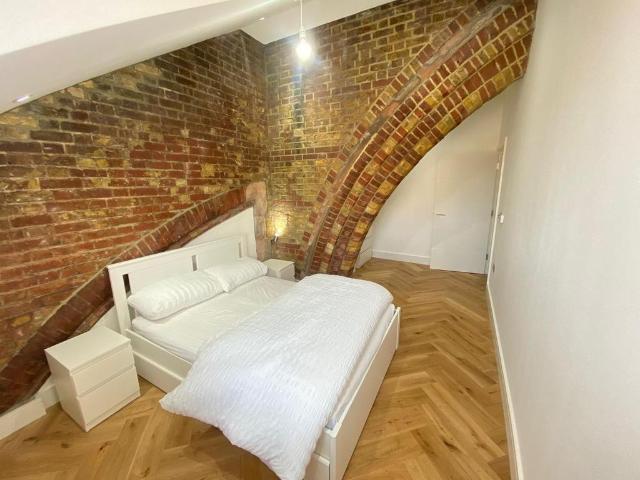 1 bedroom flat share to rent