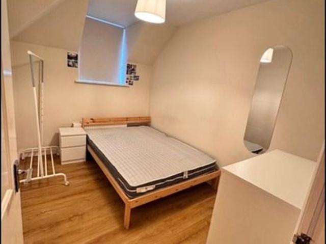 1 bedroom flat share to rent