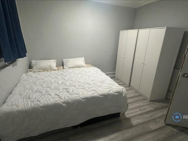 1 bedroom flat share to rent
