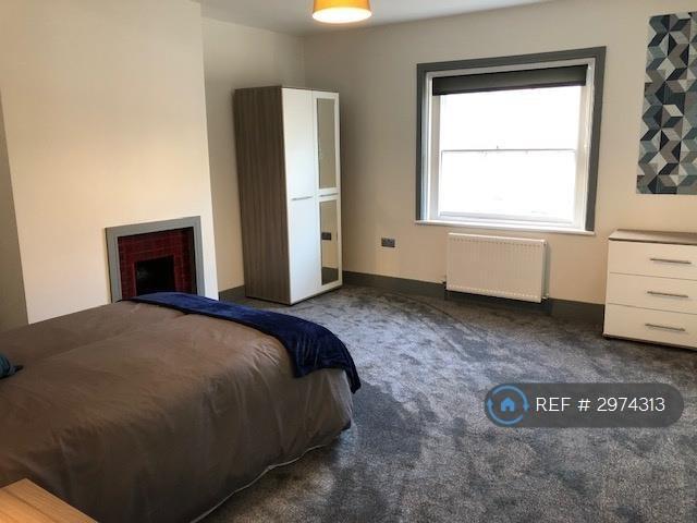 1 bedroom flat share to rent