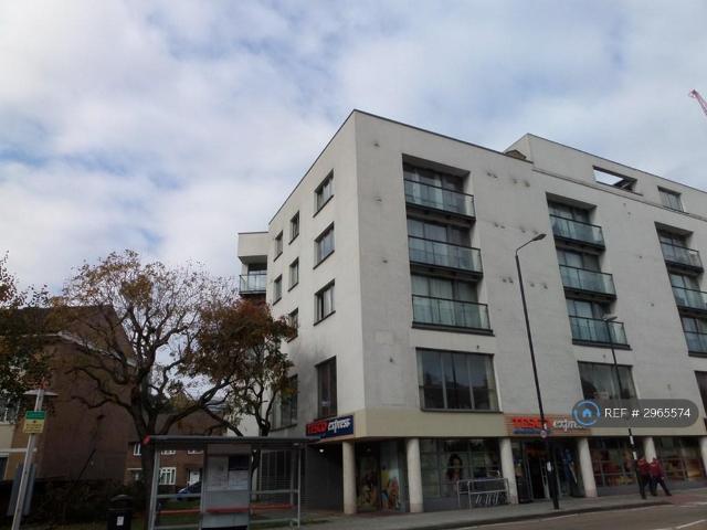 1 bedroom flat share to rent