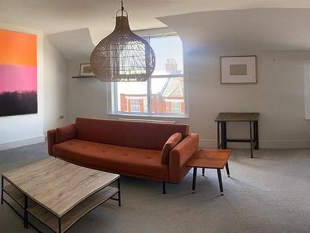 1 bedroom flat share to rent