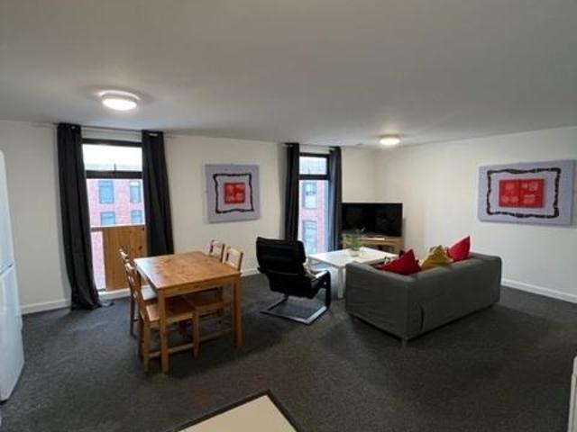 1 bedroom flat share to rent