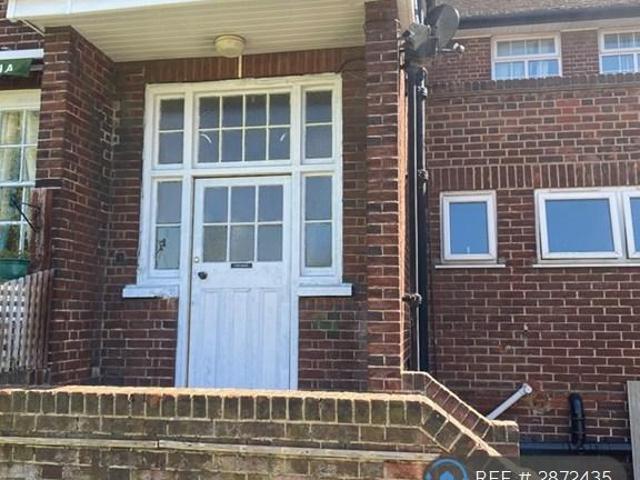 1 bedroom flat share to rent