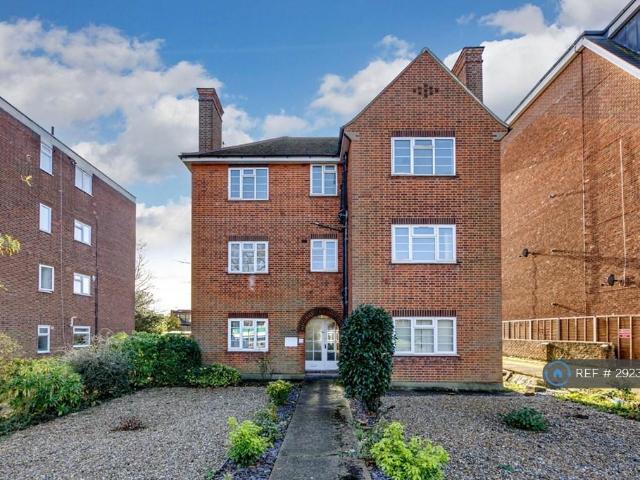 1 bedroom flat share to rent