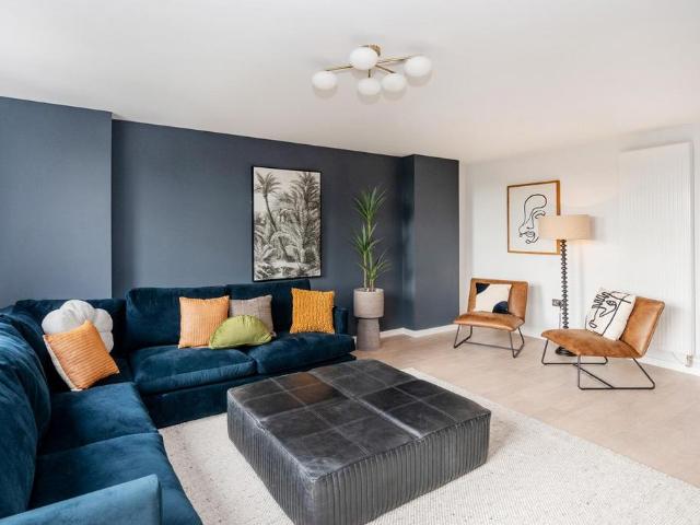 1 bedroom flat share to rent