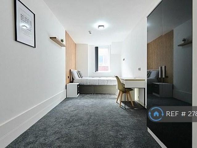 1 bedroom flat share to rent