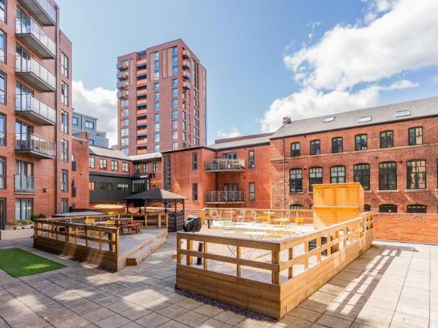 1 bedroom flat share to rent