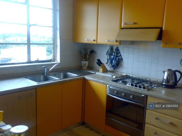1 bedroom flat share to rent