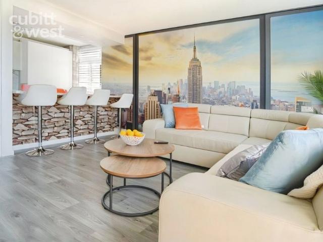 1 bedroom flat share to rent