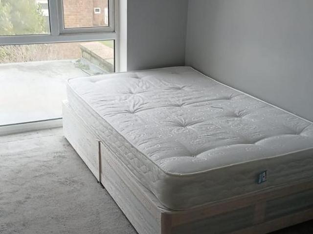 1 bedroom flat share to rent