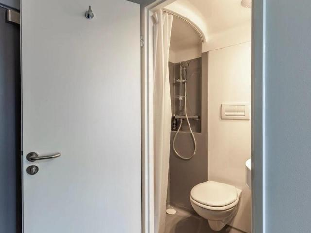 1 bedroom flat share to rent