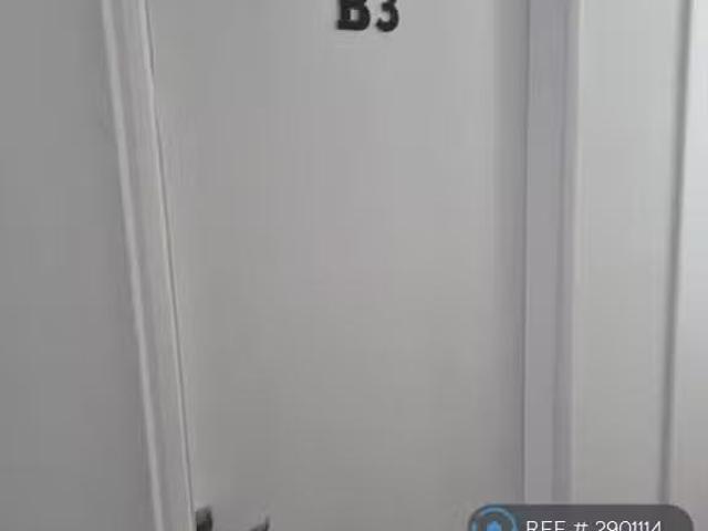 1 bedroom flat share for rent in Warwick Row, Coventry, CV1