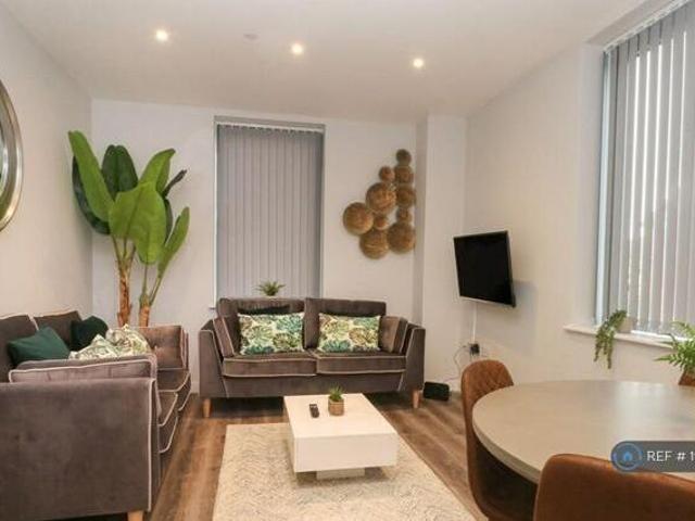1 Bedroom Flat Share For Rent In Waterloo, Liverpool