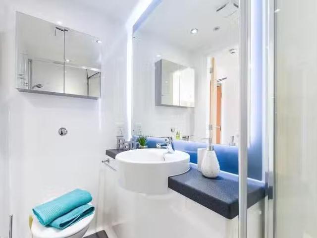 1 bedroom flat share for rent in Aberdeen Student September.