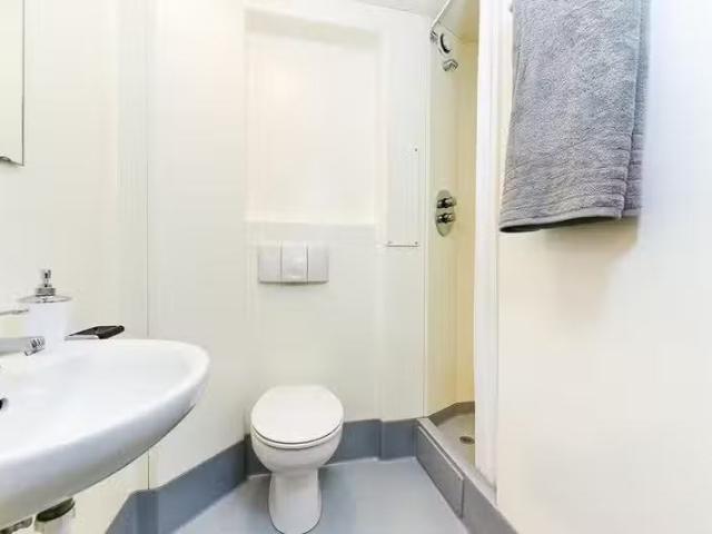 1 bedroom flat share for rent in Aberdeen Student September.
