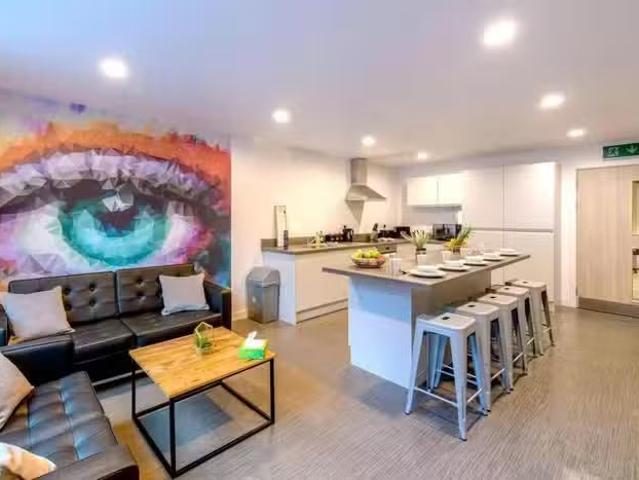 1 bedroom flat share for rent in Aberdeen Student September.