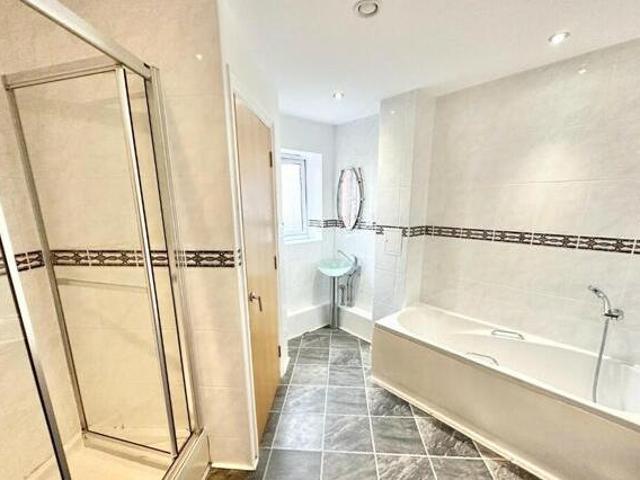 1 Bedroom Flat Share For Rent In Birmingham