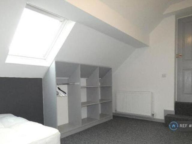 1 Bedroom Flat Share For Rent In Hanley