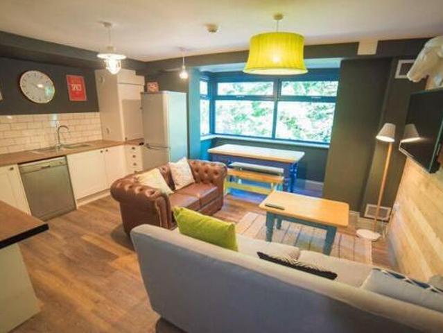1 Bedroom Flat Share For Rent In Leeds, West Yorkshire
