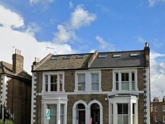 1 Bedroom Flat Share For Rent In London