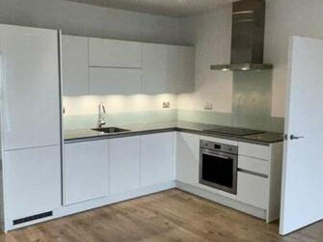 1 Bedroom Flat Share For Rent In London