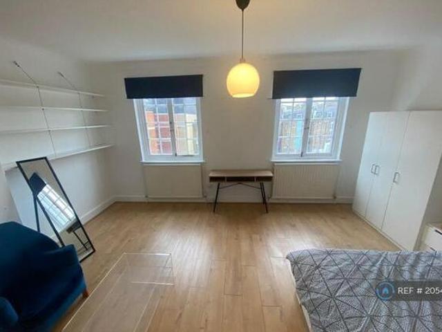 1 Bedroom Flat Share For Rent In London