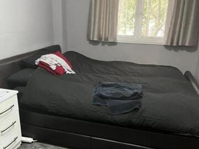 1 Bedroom Flat Share For Rent In London Nw8 8tb
