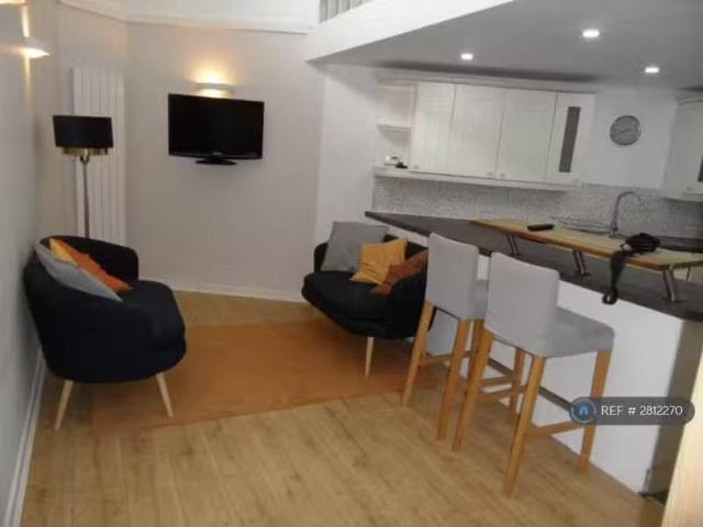 1 bedroom flat share for rent in Moor Lane, Loughborough, LE11