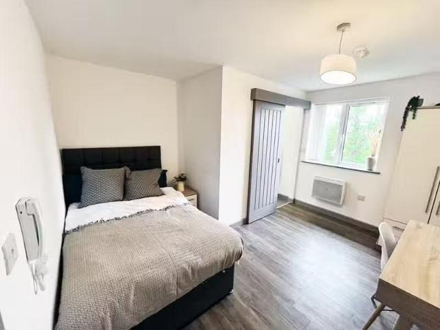 1 bedroom flat share for rent in Ryan House, CH43