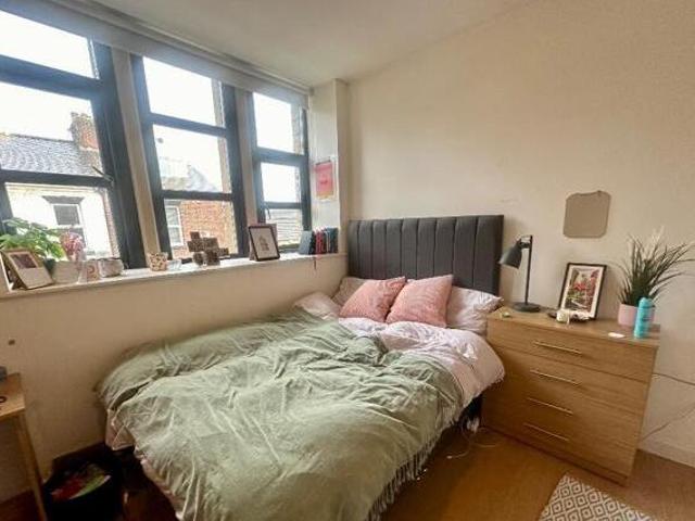 1 Bedroom Flat Share For Rent In Sheffield