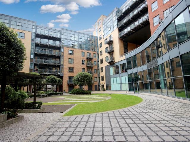 1 Bedroom Flat/Apartment To Let