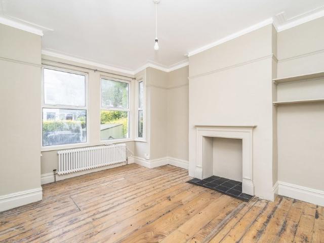 1 Bedroom Flat/Apartment to rent